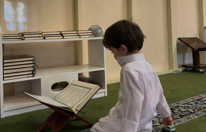 Edukimi i suksesshëm • Udha e Besimtarëve